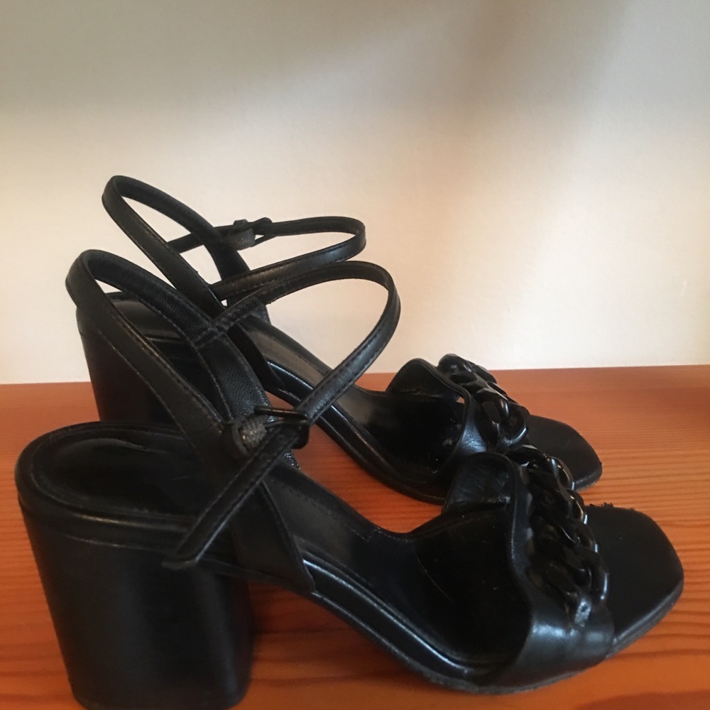 Australian D Scanlan Theodore Block Heel Shoes - Gem